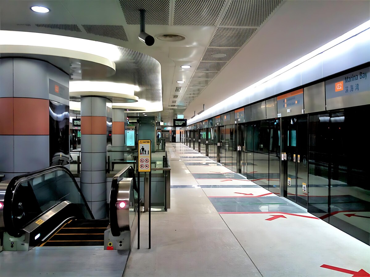 Conquering the MRT: 4 Ways Guide to a Smoother Commute! Conquering the ...