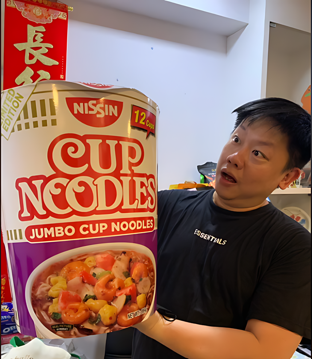 Nissin's Jumbo Cup Noodles: A Giant Among Cup Noodles Takes Over Singapore!