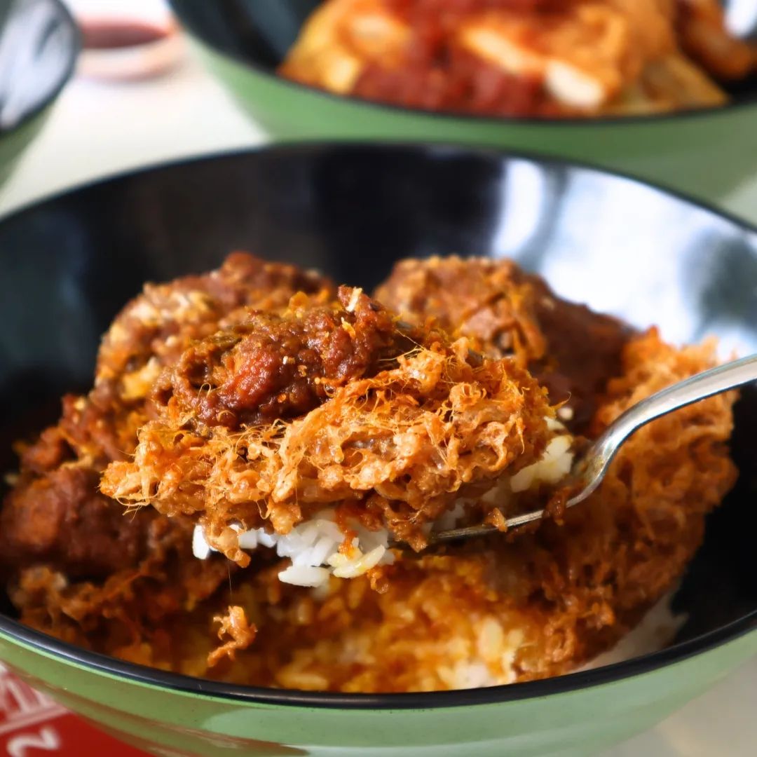 Explore Singapore's Anchorvale Village Hawker Centre!